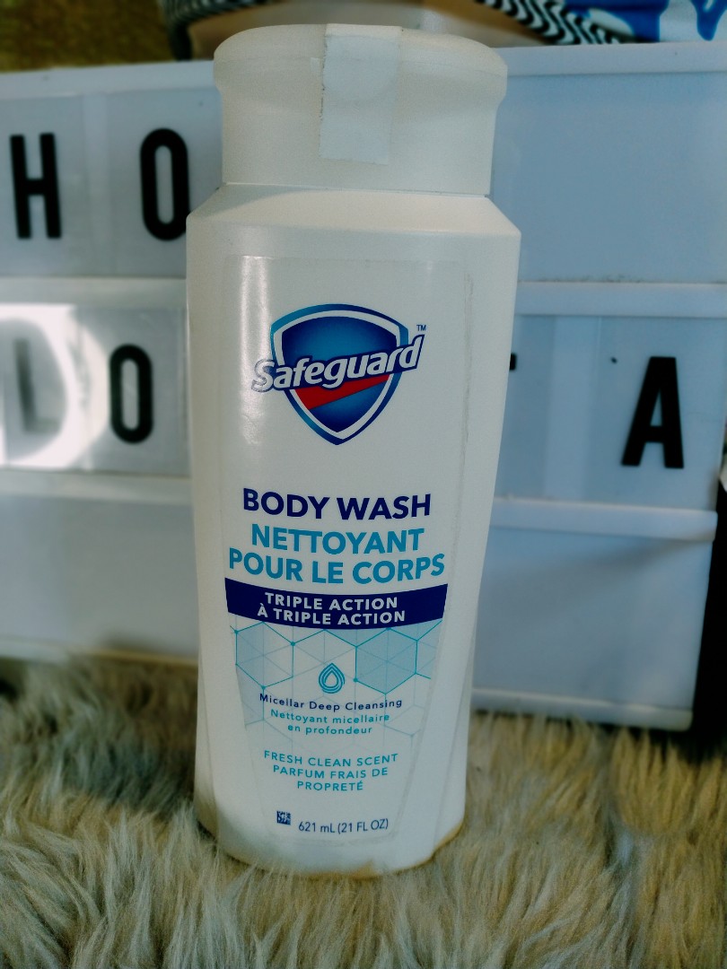 Safeguard body wash, Beauty & Personal Care, Bath & Body, Bath on Carousell