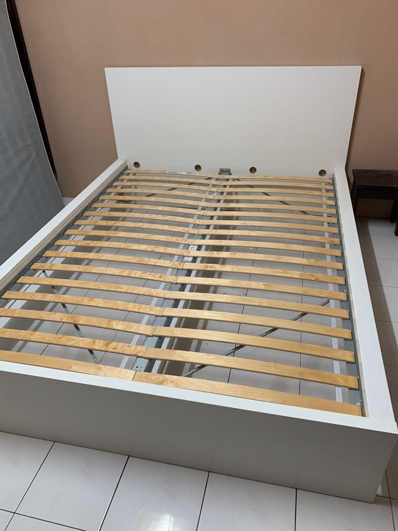 Set katil ikea dan tilam queen size, Furniture & Home Living, Furniture ...