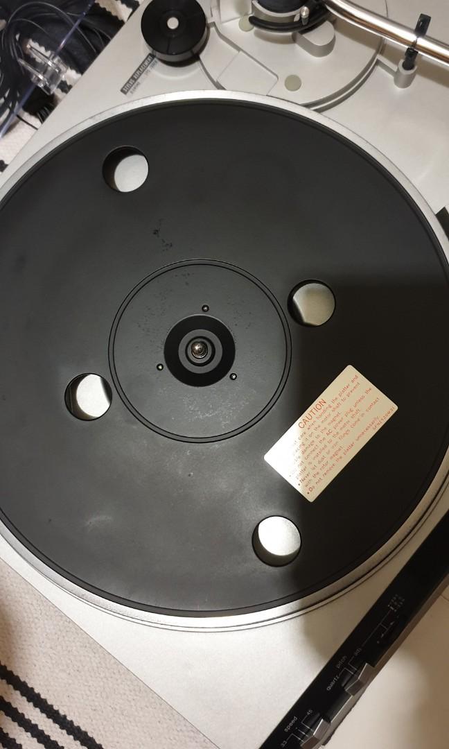 Technics SL-5200 Turntable, 33 or 45 rpm, auto-stop., TV & Home ...