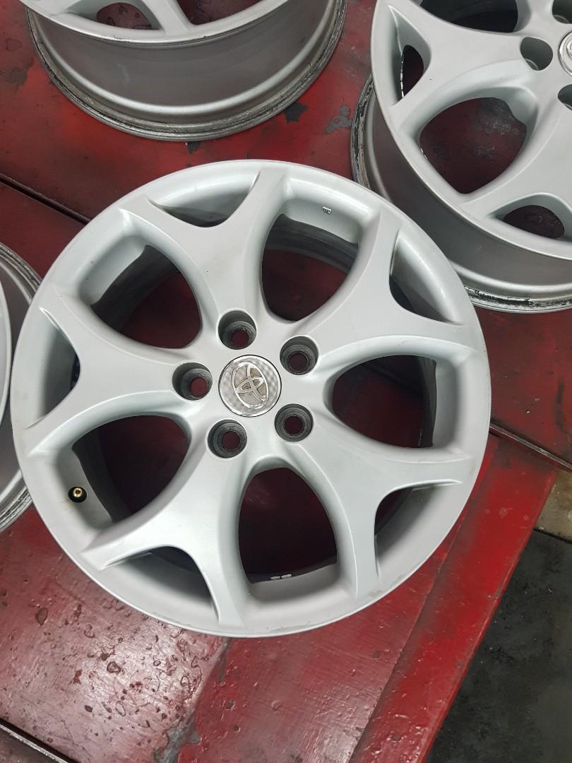 Used Original 17" Toyota Rims, Car Accessories, Tyres & Rims on Carousell