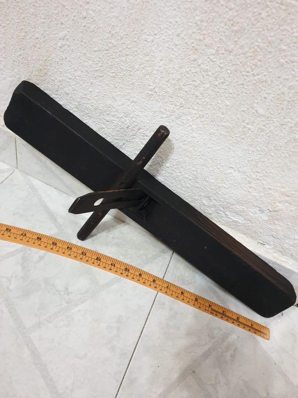 Vintage large Wood Shaver made from Black Wood, Hobbies & Toys ...