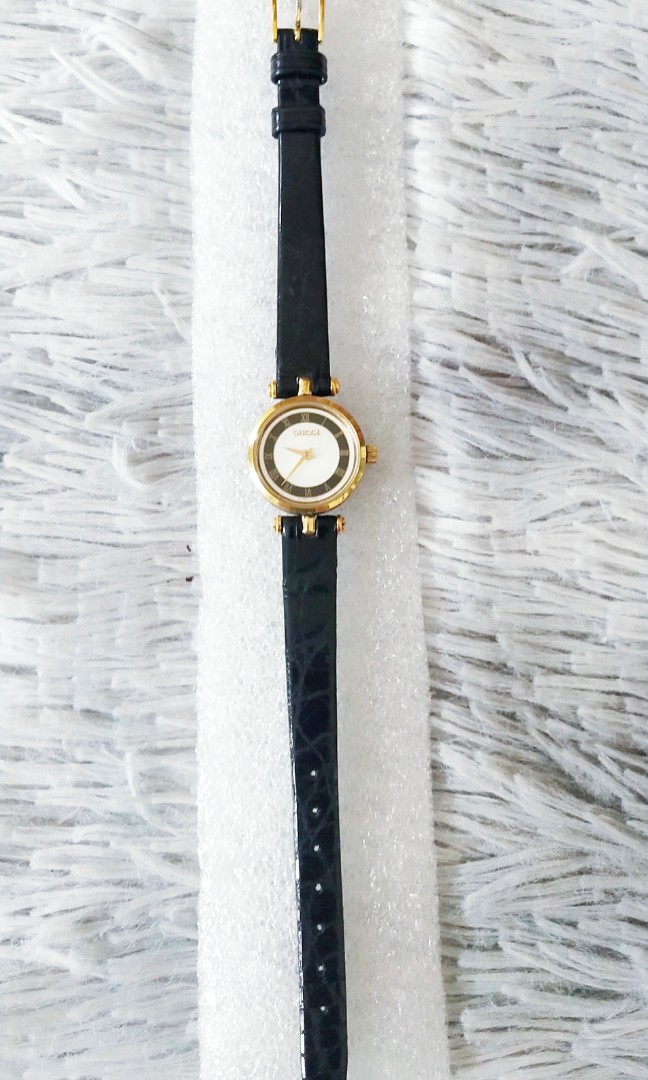 Authentic Gucci 2000L Vintage Watch Excellent condition with Original ...