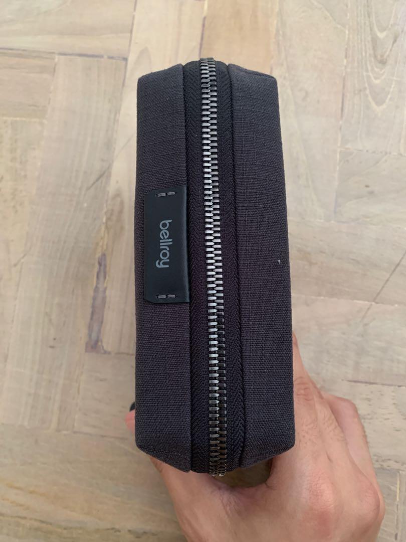 Bellroy tech kit compact midnight black, Hobbies & Toys, Travel, Travel Essentials & Accessories ...