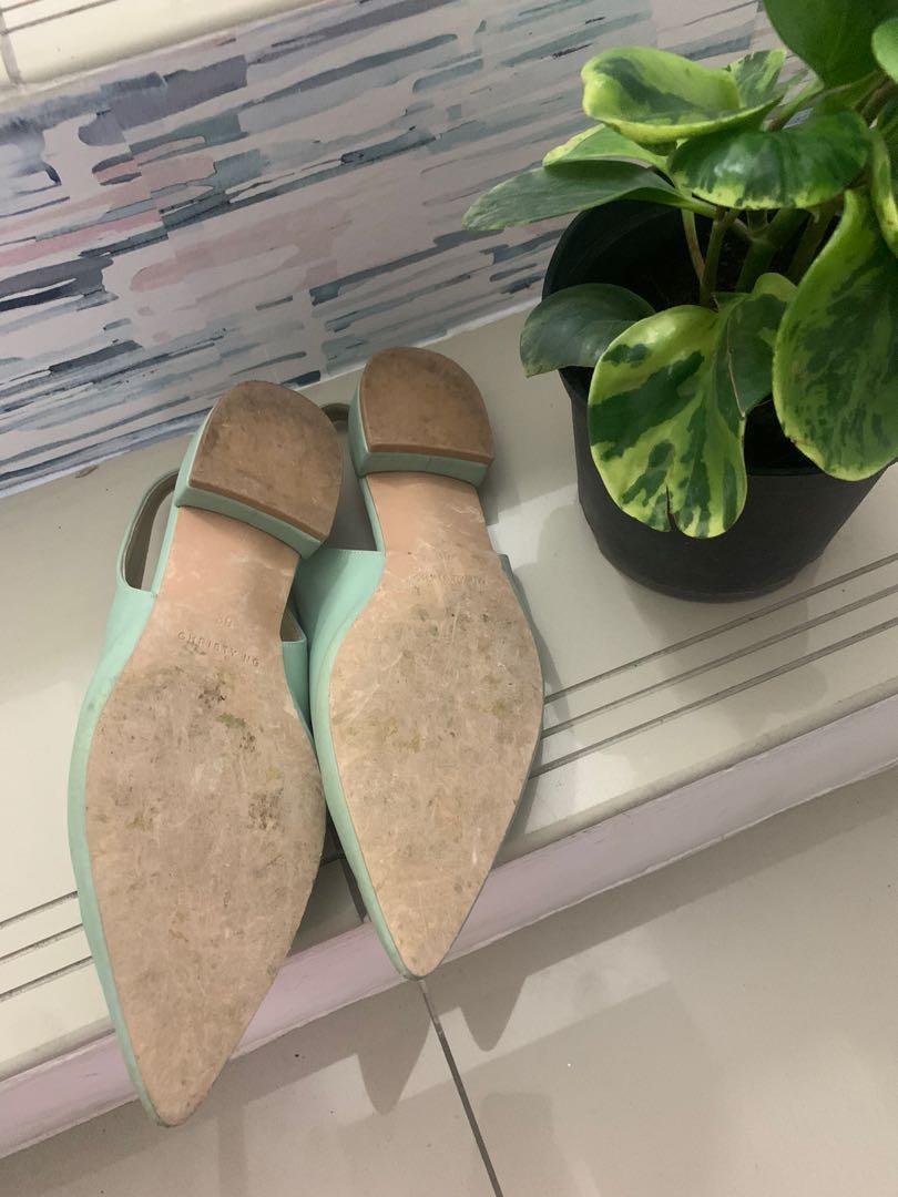Christy Ng Flat Sage Green used once, Women's Fashion, Footwear, Flats on Carousell