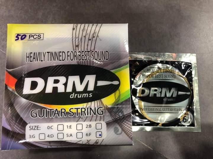 DRM GUITAR STRING, Hobbies & Toys, Music & Media, Musical Instruments ...