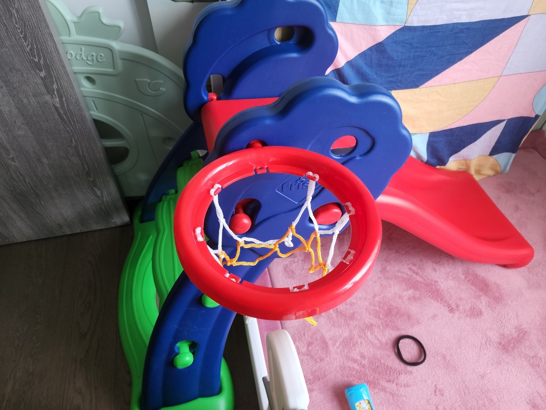 Frisco slides, Babies & Kids, Infant Playtime on Carousell