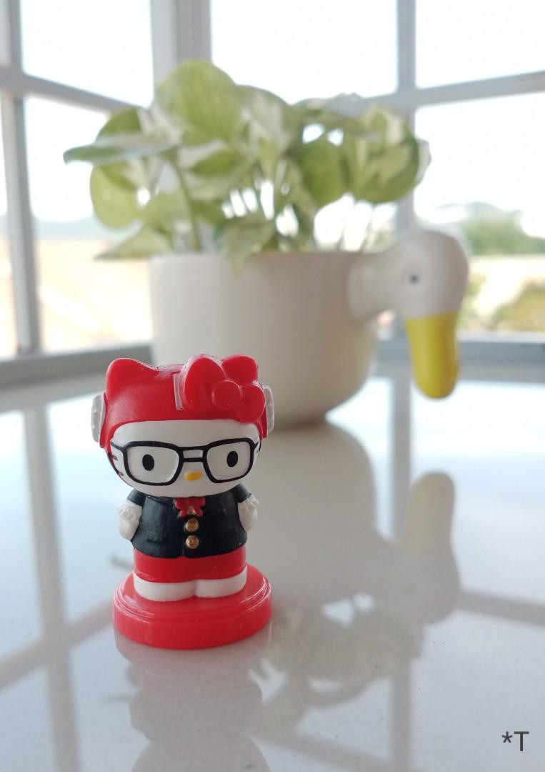Furuta Disney _ Chocolate egg _ Hello Kitty figure doll, Hobbies & Toys ...