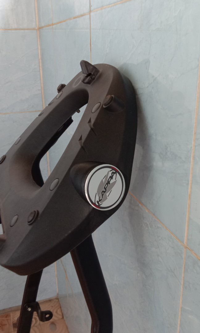 Givi box for Yamaha Aerox 155, Motorcycles, Motorcycle Accessories on ...