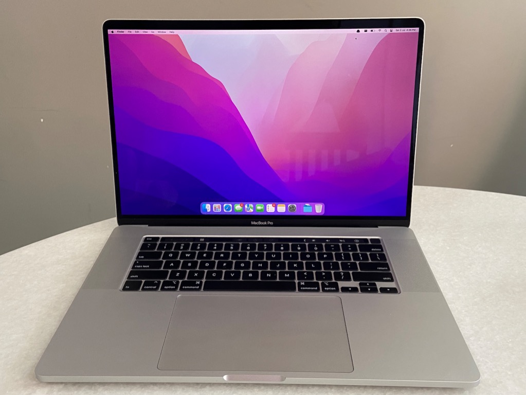 MacBook Pro (16-inch, 2019) 32GB Memory! 1 year old (bought in 2021 ...