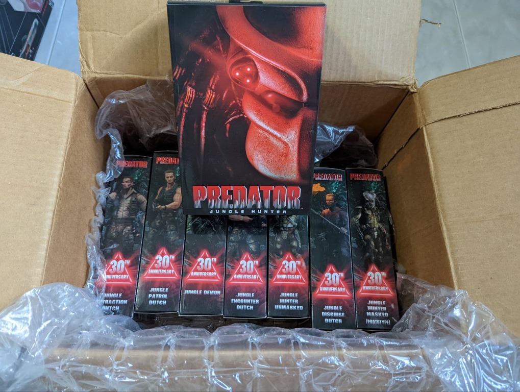 Neca Predator 30th-Anniversary Set of 7 Figures + Ultimate Jungle ...