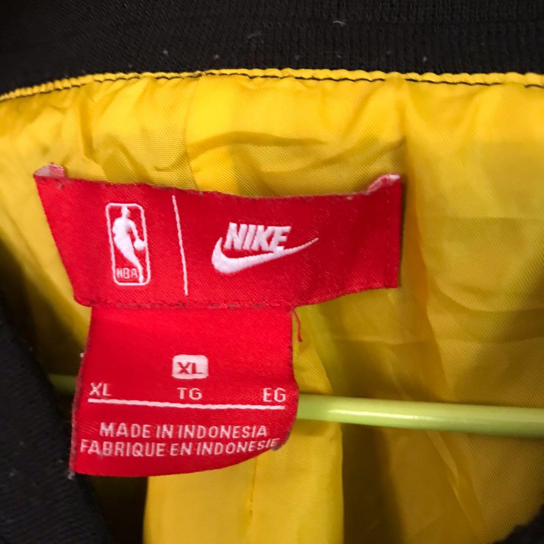 Nike GSW “The Bay” Jacket, Men's Fashion, Coats, Jackets and Outerwear ...