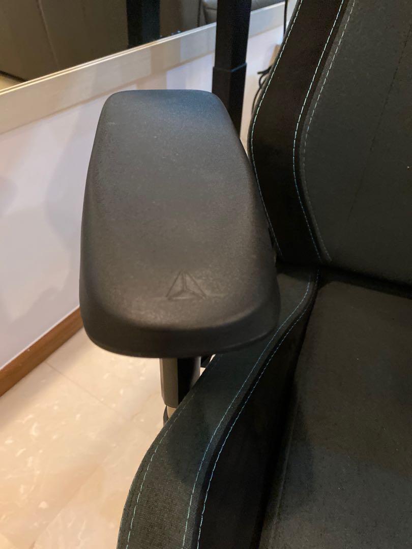 Secret lab Omega 2020 black/blue, Furniture & Home Living, Furniture ...