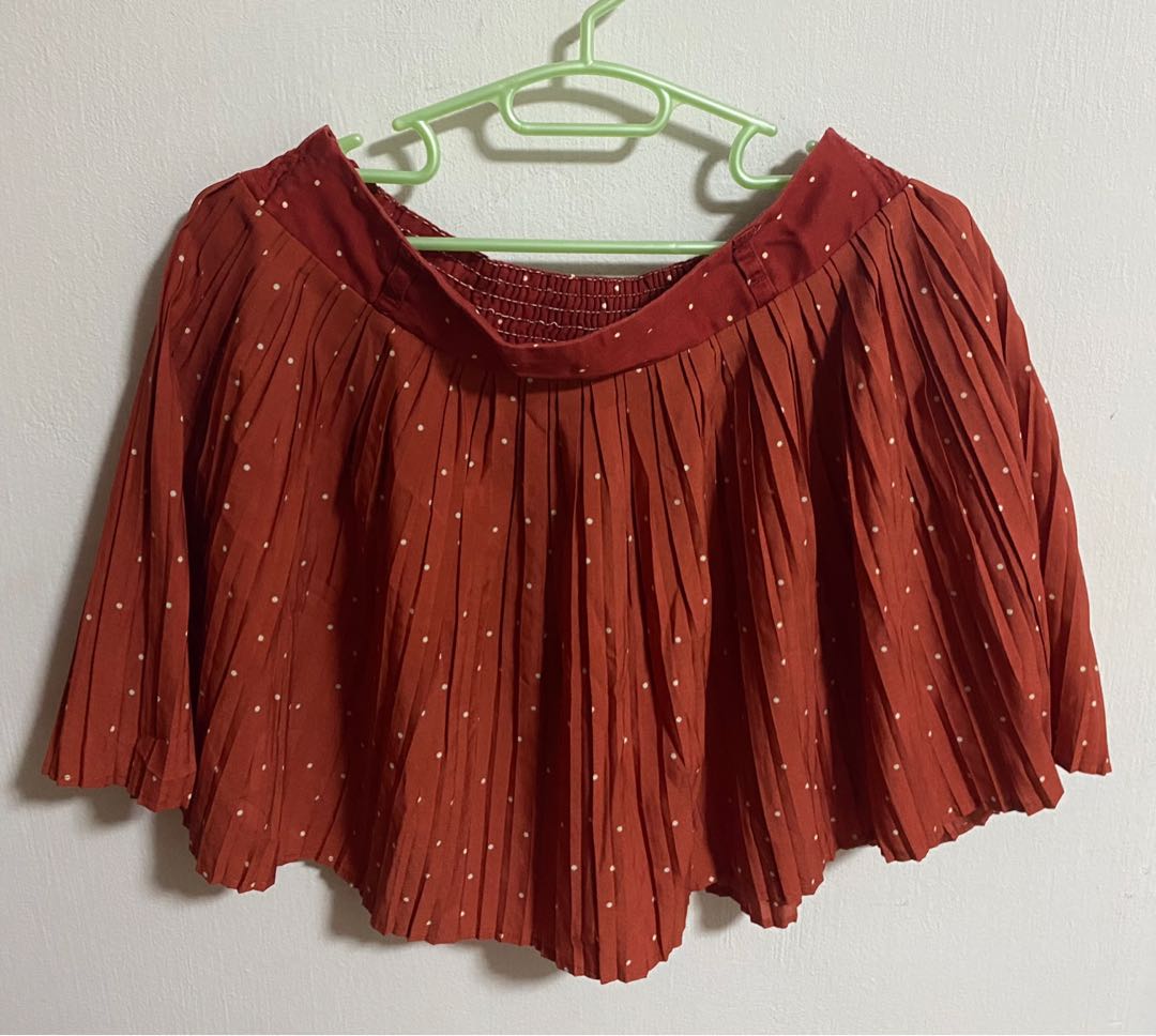 Free Skirt to bless, Women's Fashion, Bottoms, Skirts on Carousell