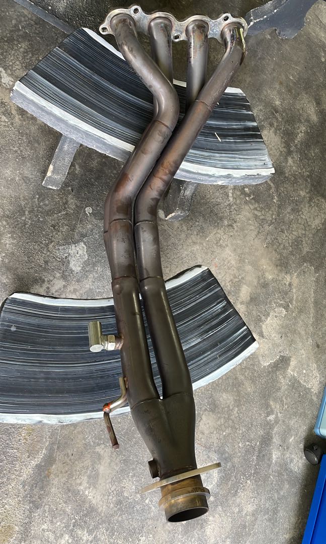 Skunk2 Header/Extractor copy 1:1 for FD2R, Auto Accessories on Carousell