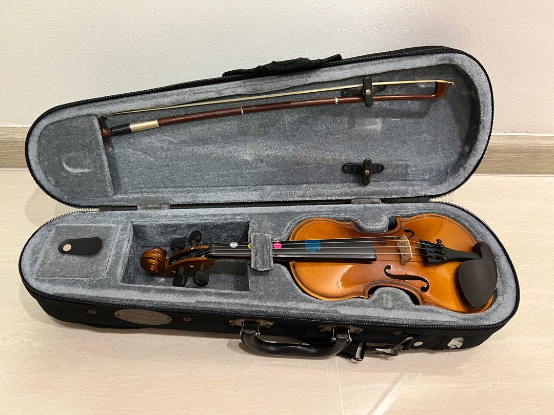 Synwin violin 1/16, Hobbies & Toys, Music & Media, Musical Instruments ...
