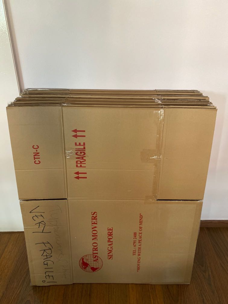 Used moving box, Everything Else on Carousell