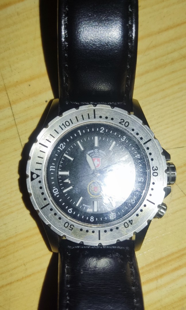 Victorinox Swiss Army SAF ROD Watch, Luxury, Watches on Carousell