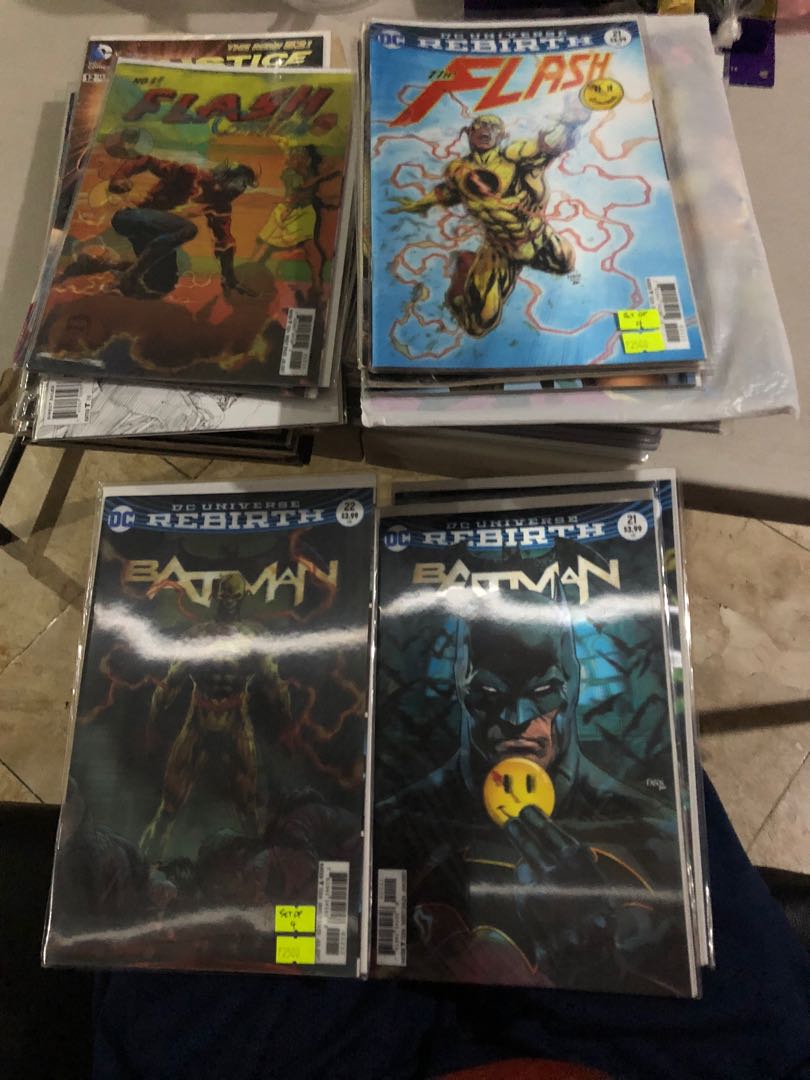 BATMAN the button lenticular covers complete 4 issues comics, Hobbies ...