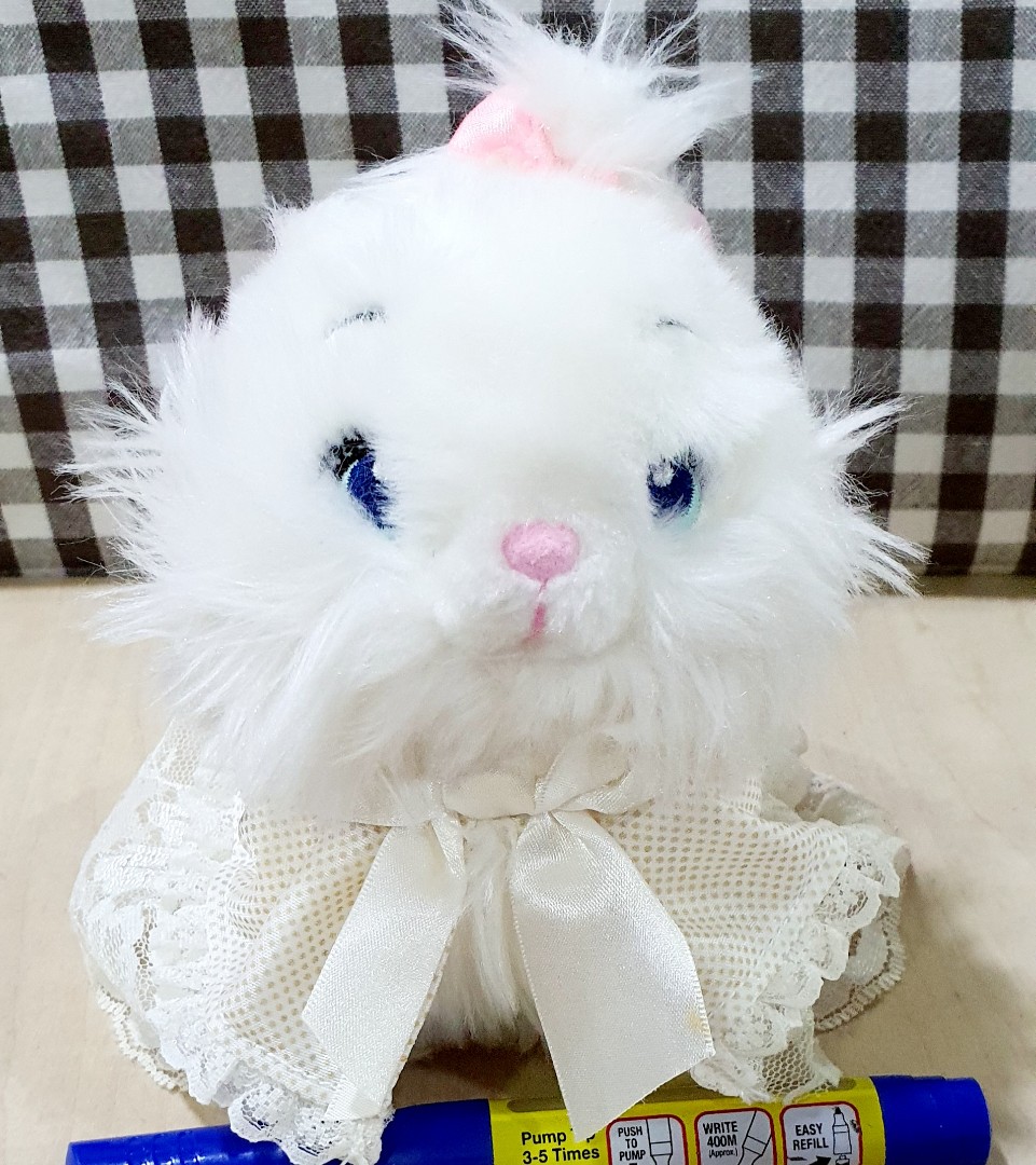 Disney Marie Cat plush 16cm, Hobbies & Toys, Toys & Games on Carousell