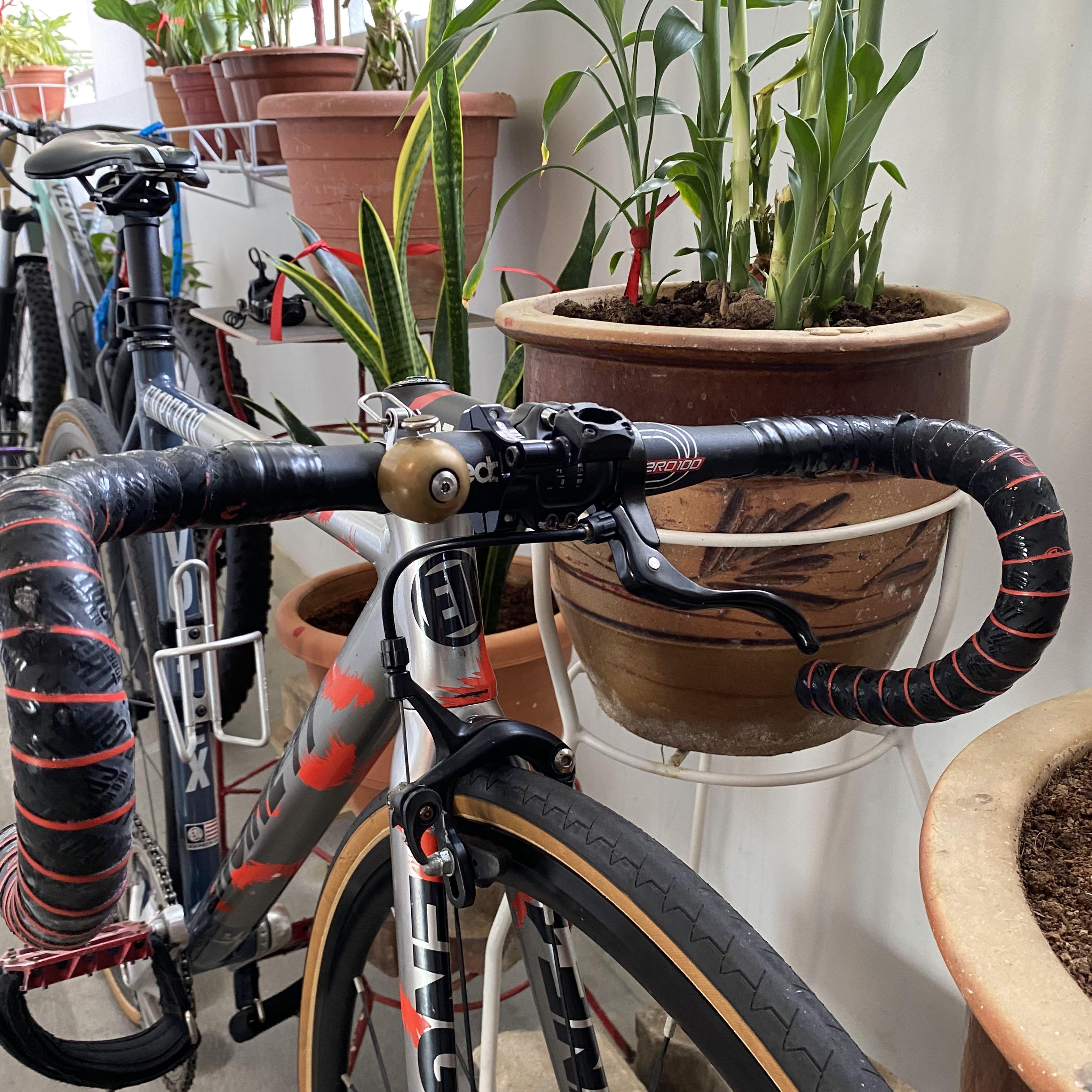 Engine 11 Vortex fixed gear bicycle / fixie, Sports Equipment, Bicycles ...