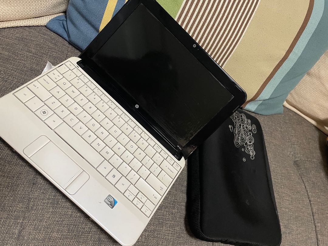 HP Mini (White) with bag, Computers & Tech, Laptops & Notebooks on ...