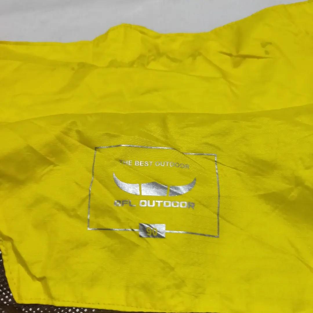 Jaket outdoor bfl waterproof second original, Olah Raga, Perlengkapan Olahraga Lainnya di Carousell