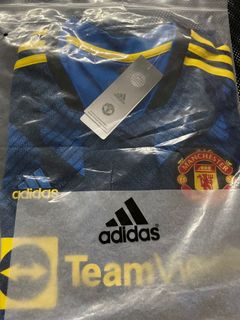 Manchester United 22/23 3rd kit, Men's Fashion, Activewear on Carousell