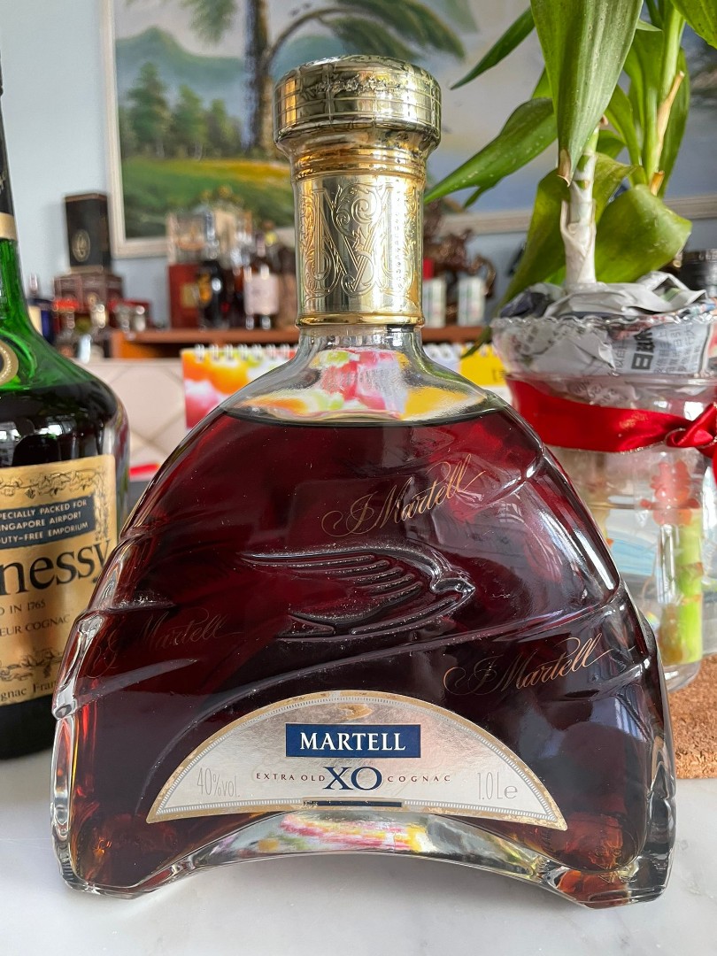 MARTELL XO 1 LITER, Food & Drinks, Alcoholic Beverages on Carousell
