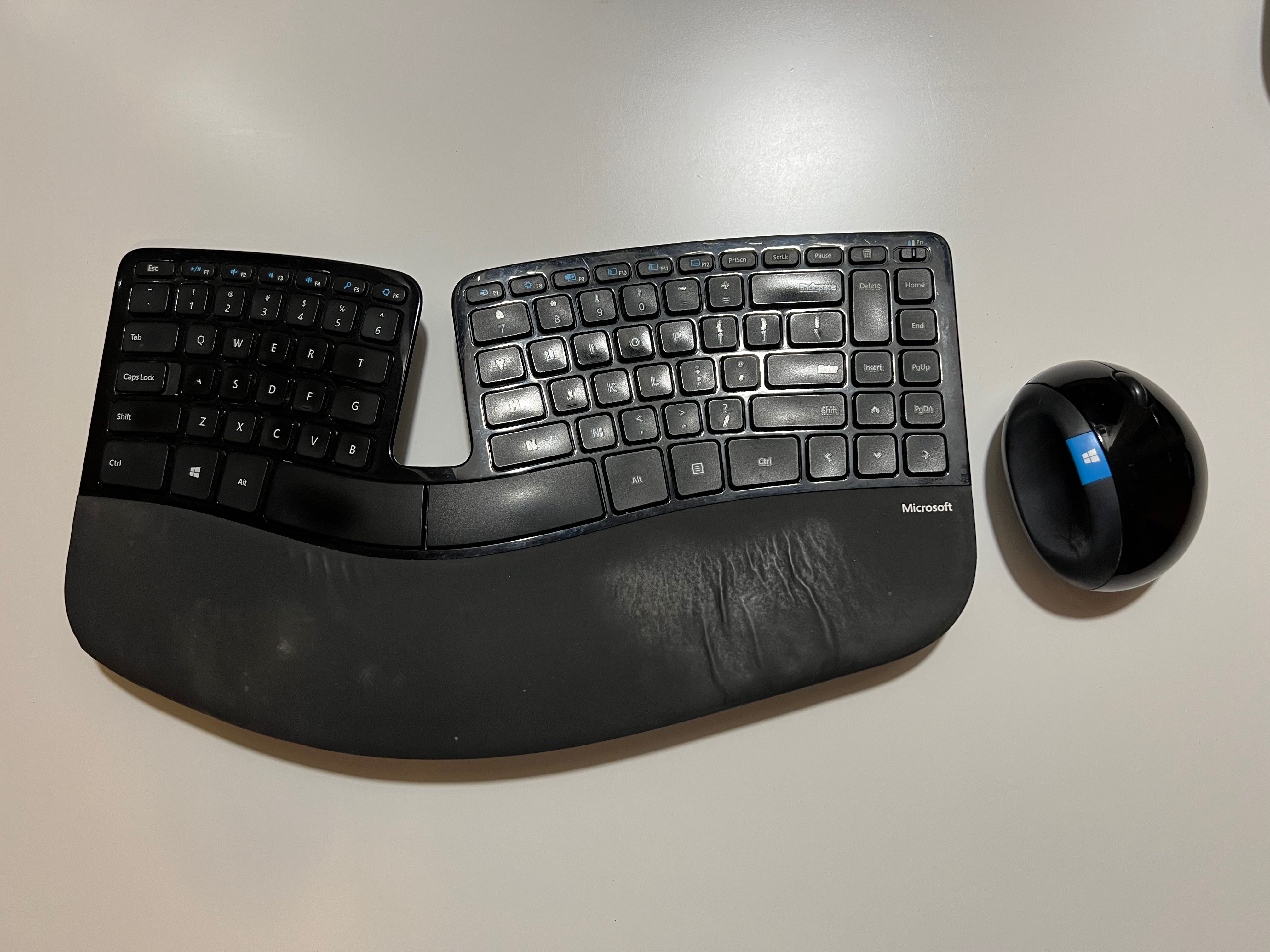 Microsoft Ergonomic Wireless Keyboard with mouse, 電腦＆科技, 電腦周邊及配件, 電腦鍵盤及 ...