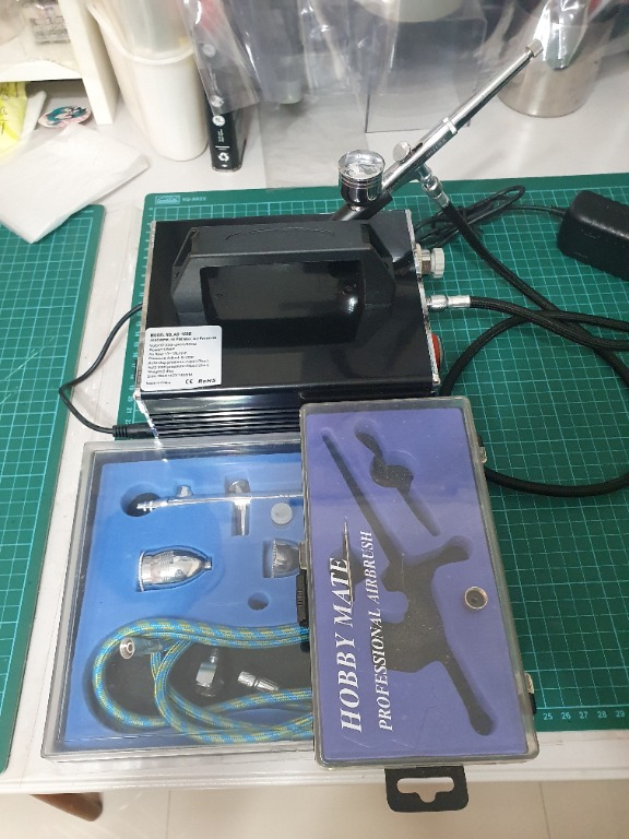Modeling Air compressor and Airbrush Kits for sale, Hobbies & Toys ...
