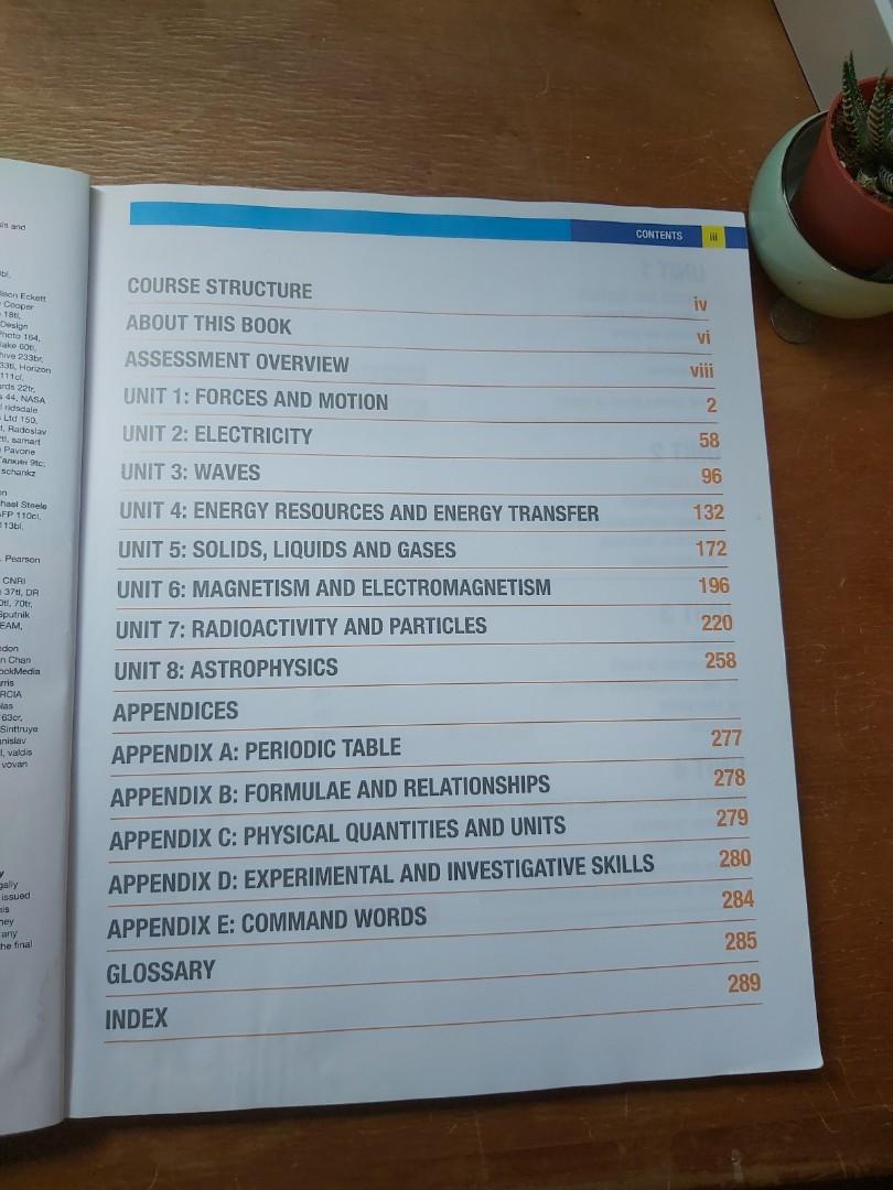 Pearson Edexcel iGCSE Physics textbook, Hobbies & Toys, Books ...