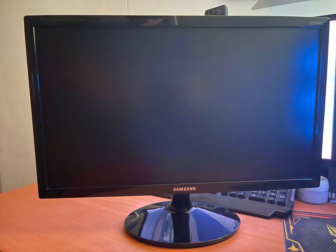Samsung Monitor 22 Inch, Computers & Tech, Desktops on Carousell