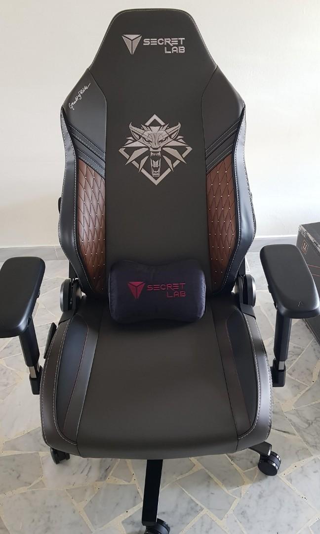 Secret Lab Limited Edition The Witcher Titan Evo 2022/23, Computers ...