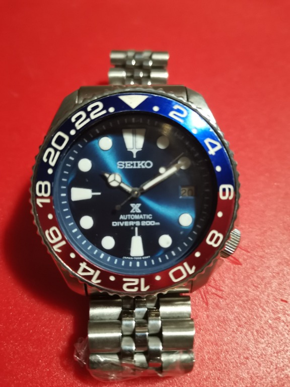 SEIKO 7002 MOD, Men's Fashion, Watches & Accessories, Watches on Carousell