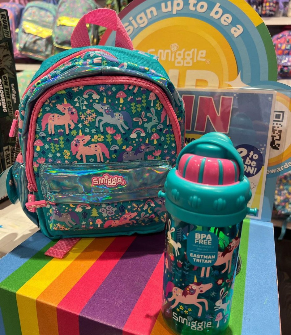 Smiggle Bag Set, Babies & Kids, Babies & Kids Fashion on Carousell