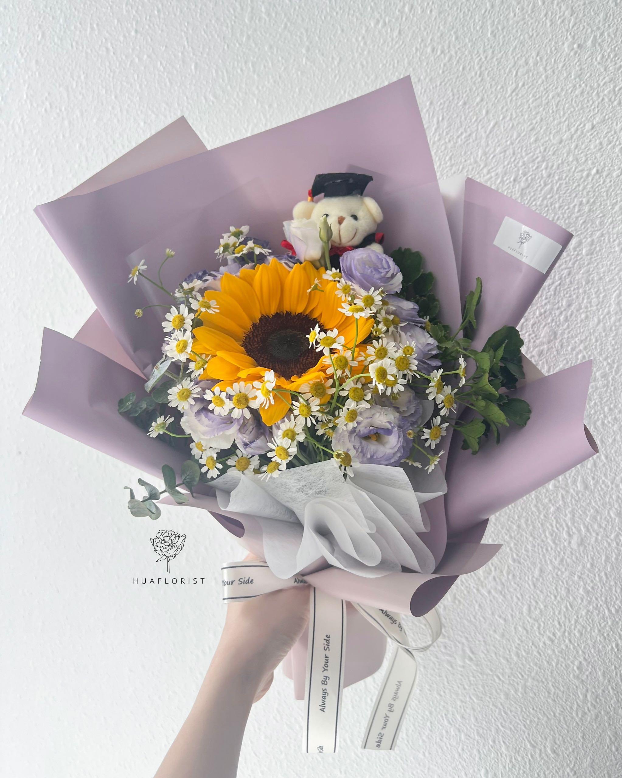 Sunflower Daisy Graduation Bouquet | Sunflower Graduation Bouquet ...