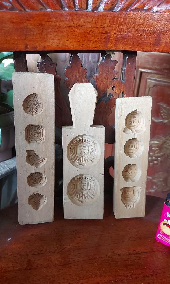 Acuan kayu (2), Hobbies & Toys, Collectibles & Memorabilia, Vintage ...