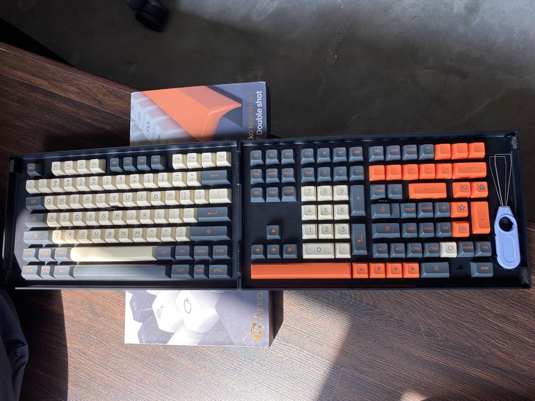 Akko Carbon Retro Keycaps, Computers & Tech, Parts & Accessories ...