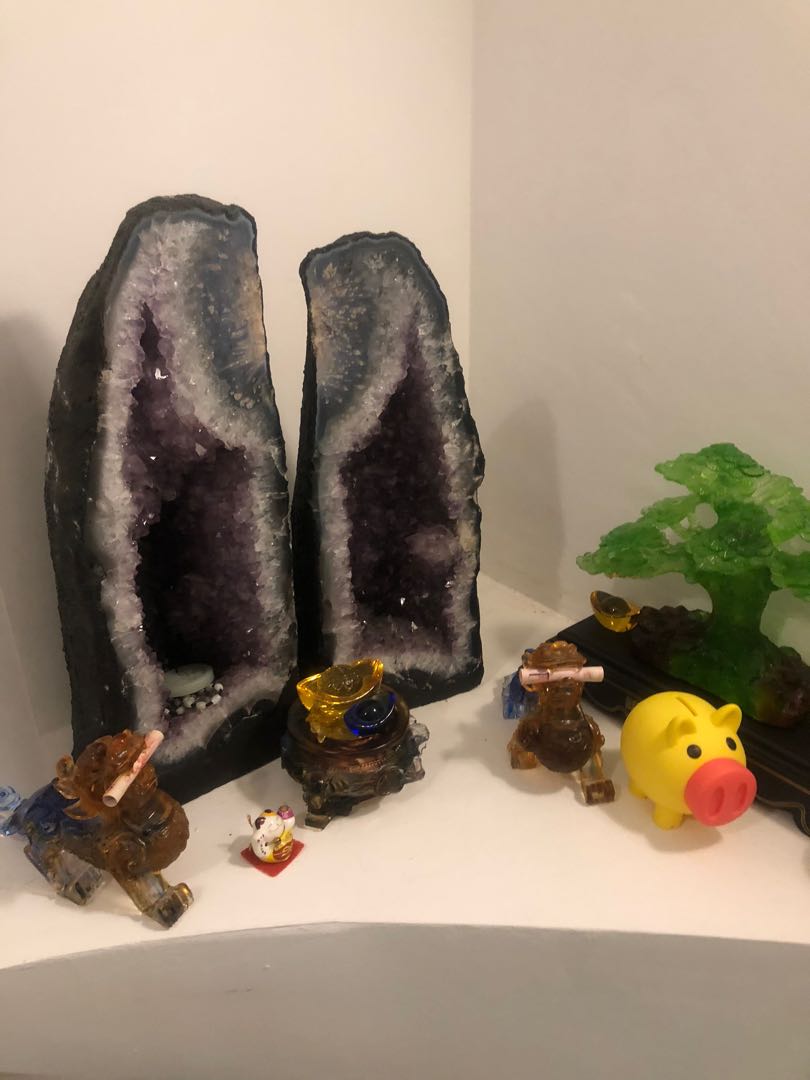 Amethyst Cave Pi Xiu Feng shui set, Women's Fashion, Jewelry ...