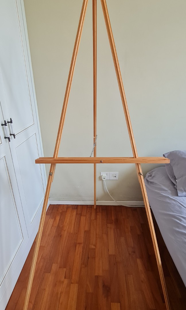 64 Inch High Easel Stand ( up to A0 size), Everything Else on Carousell