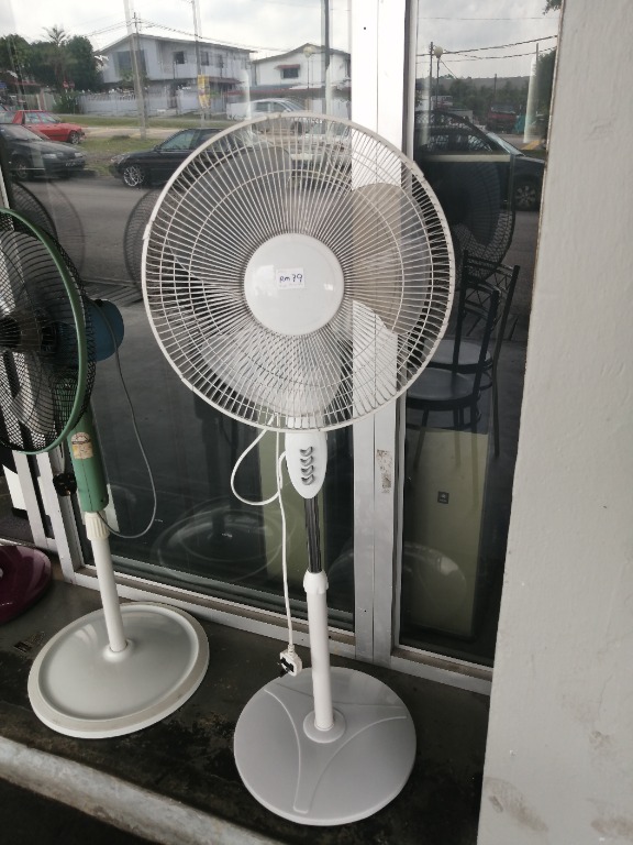#H903 | Giant Stand Fan, Furniture & Home Living, Lighting & Fans, Fans ...