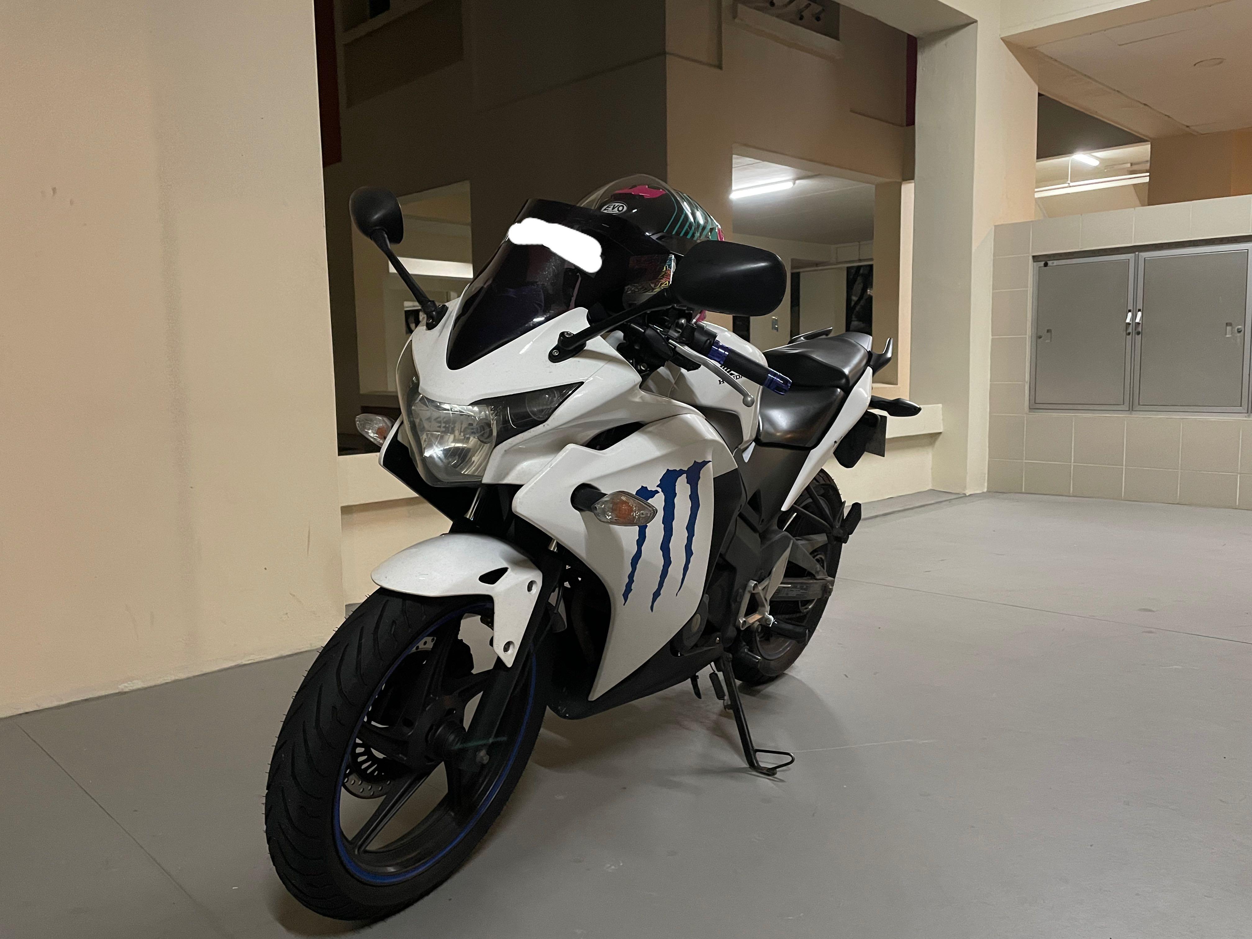 Honda CBR150R V2, Motorcycles, Motorcycles for Sale, Class 2B on Carousell