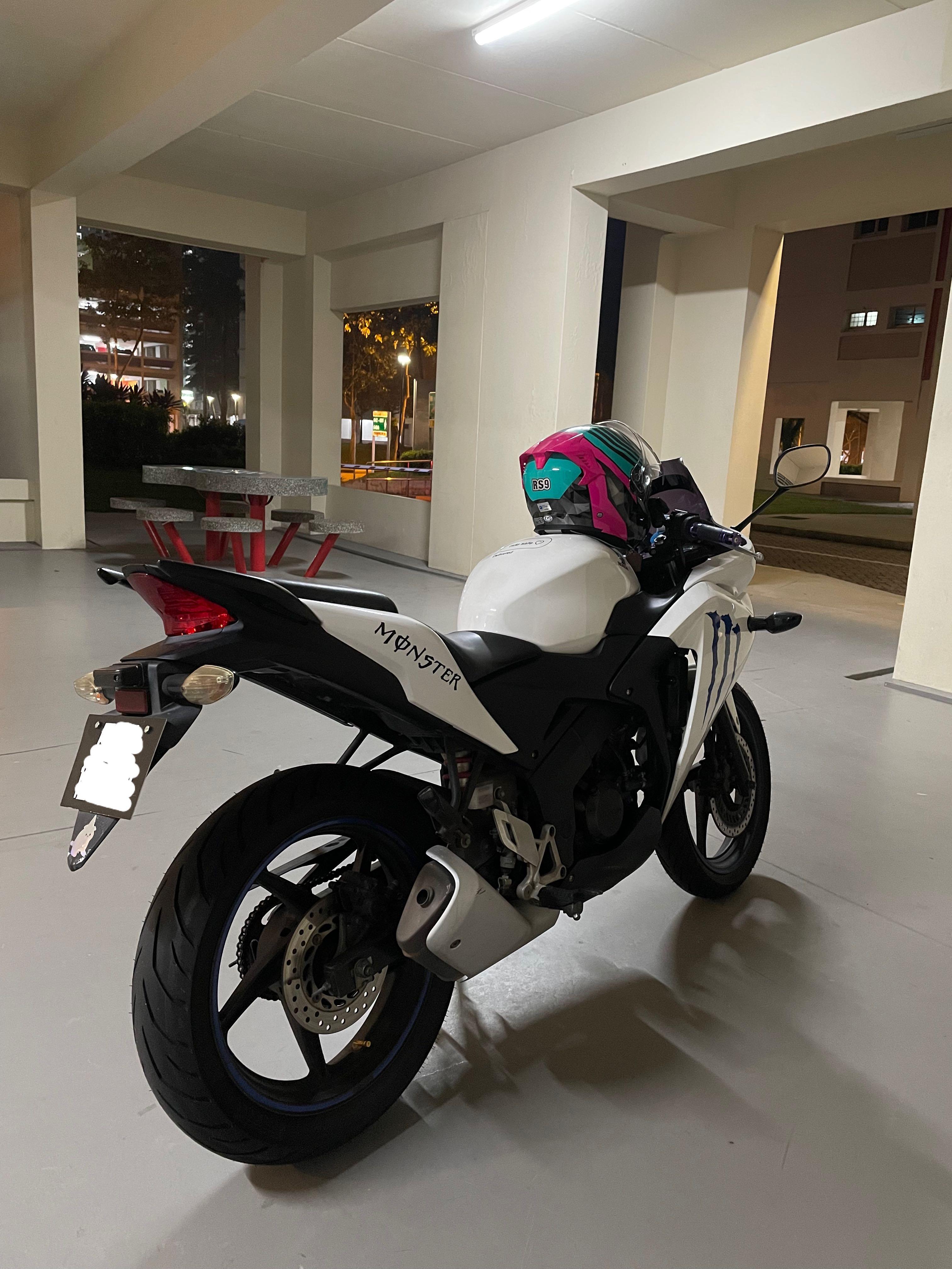 Honda CBR150R V2, Motorcycles, Motorcycles for Sale, Class 2B on Carousell