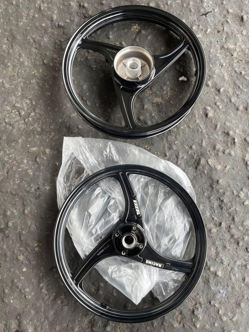 Honda wave125 sport rim, Motorbikes on Carousell