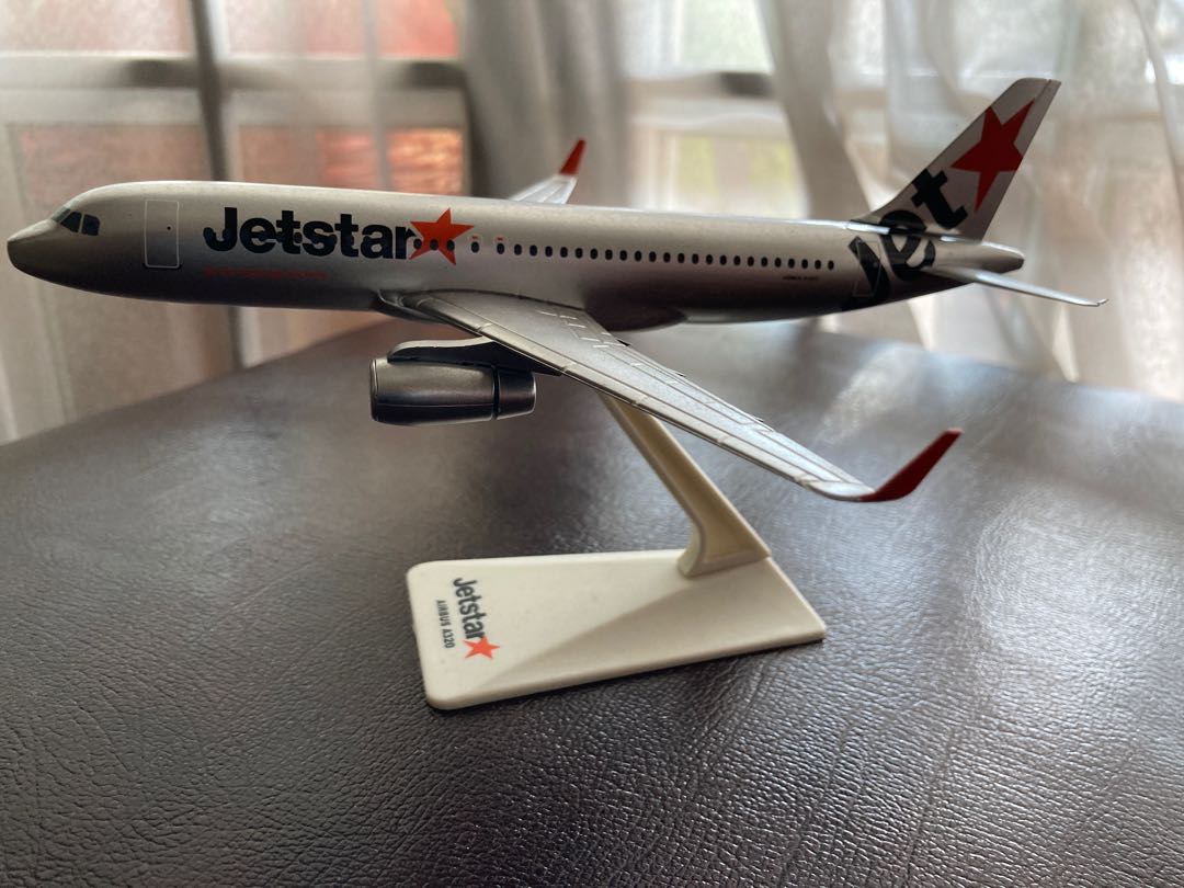 Jetstar 1/200 A321 model, Hobbies & Toys, Toys & Games on Carousell