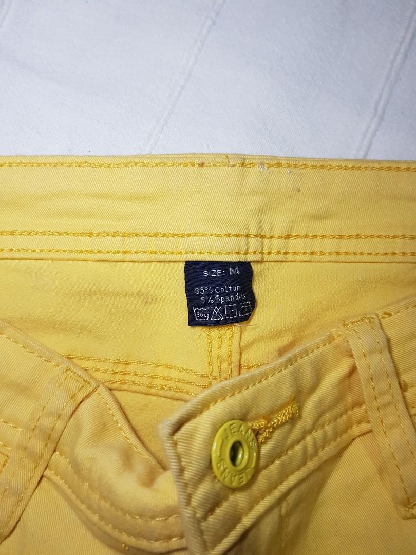 FREE Low waist jeans (pastel yellow color), Women's Fashion, Bottoms ...