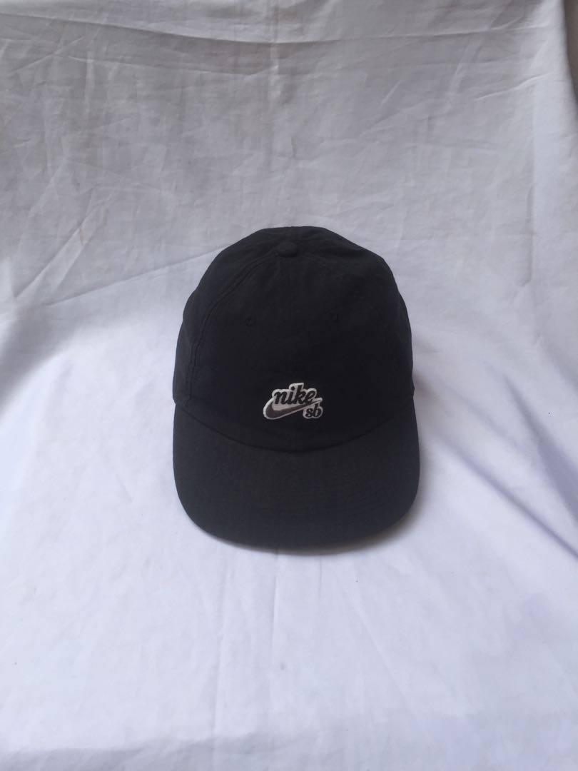 Nike 6 Panel Hat, Men's Fashion, Watches & Accessories, Caps & Hats on ...