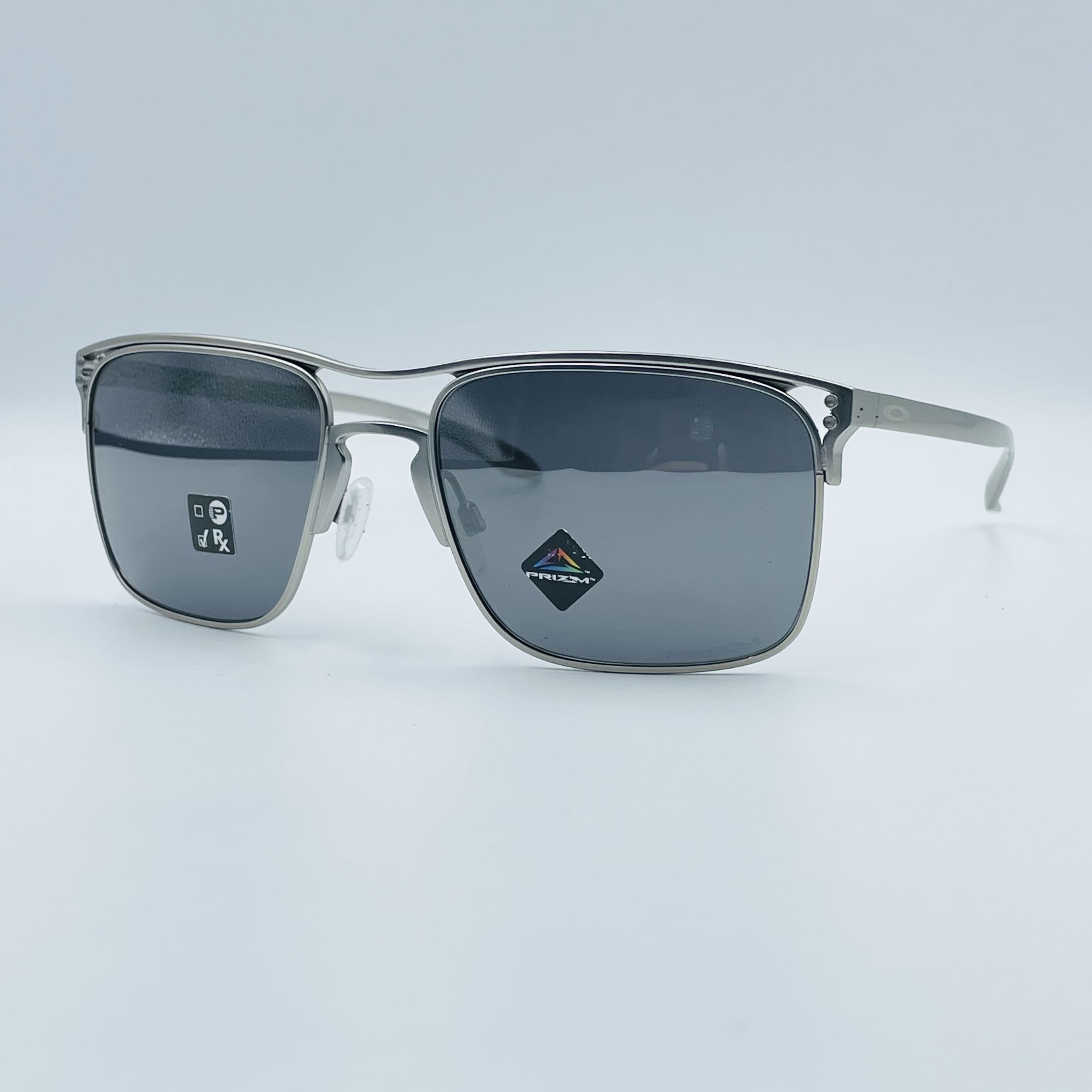 Oakley Holbrook TI Titanium Satin Chrome Prizm Black, Men's Fashion ...
