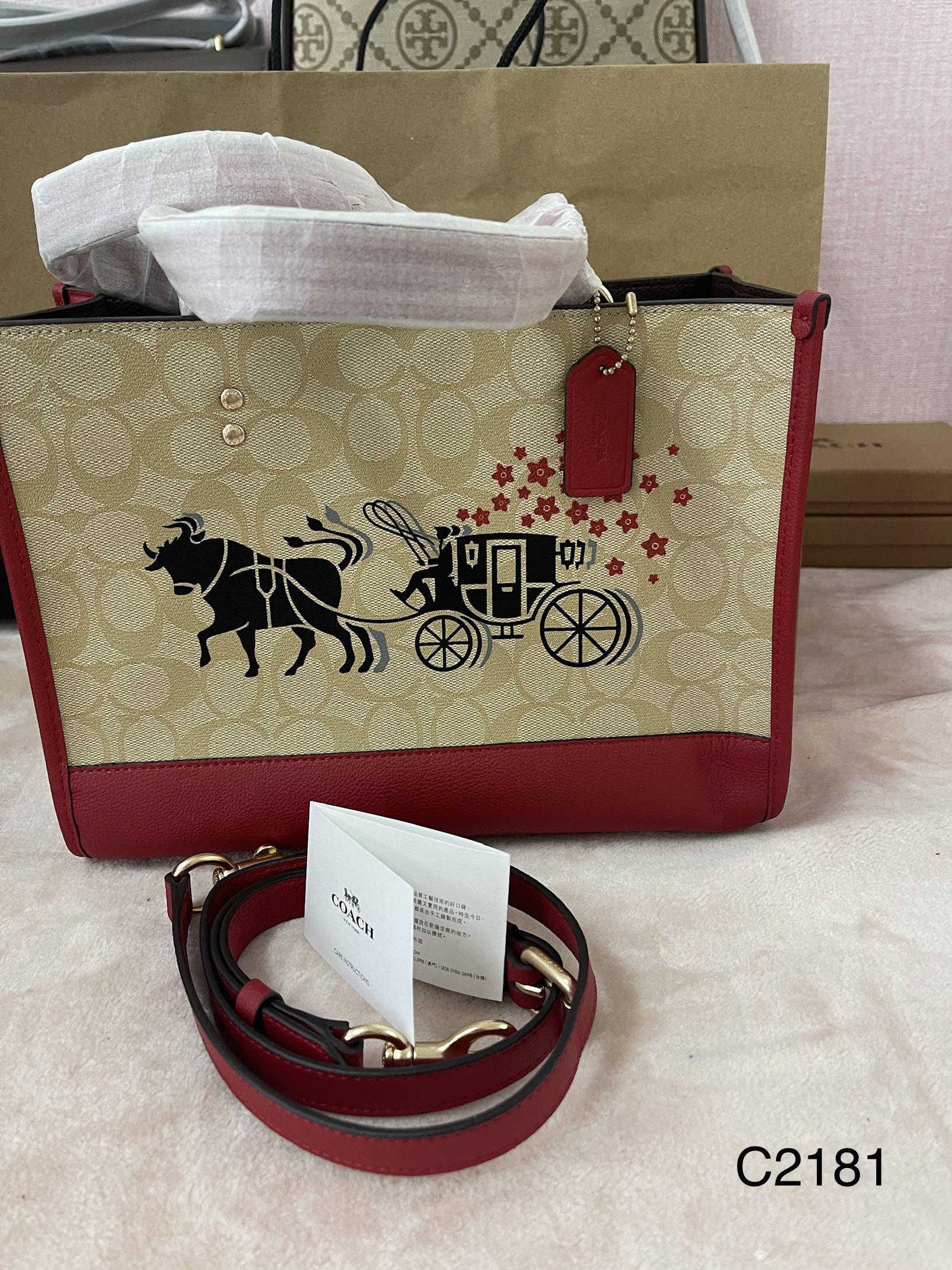 Original coach C2181 field 30 totes, Luxury, Bags & Wallets on Carousell