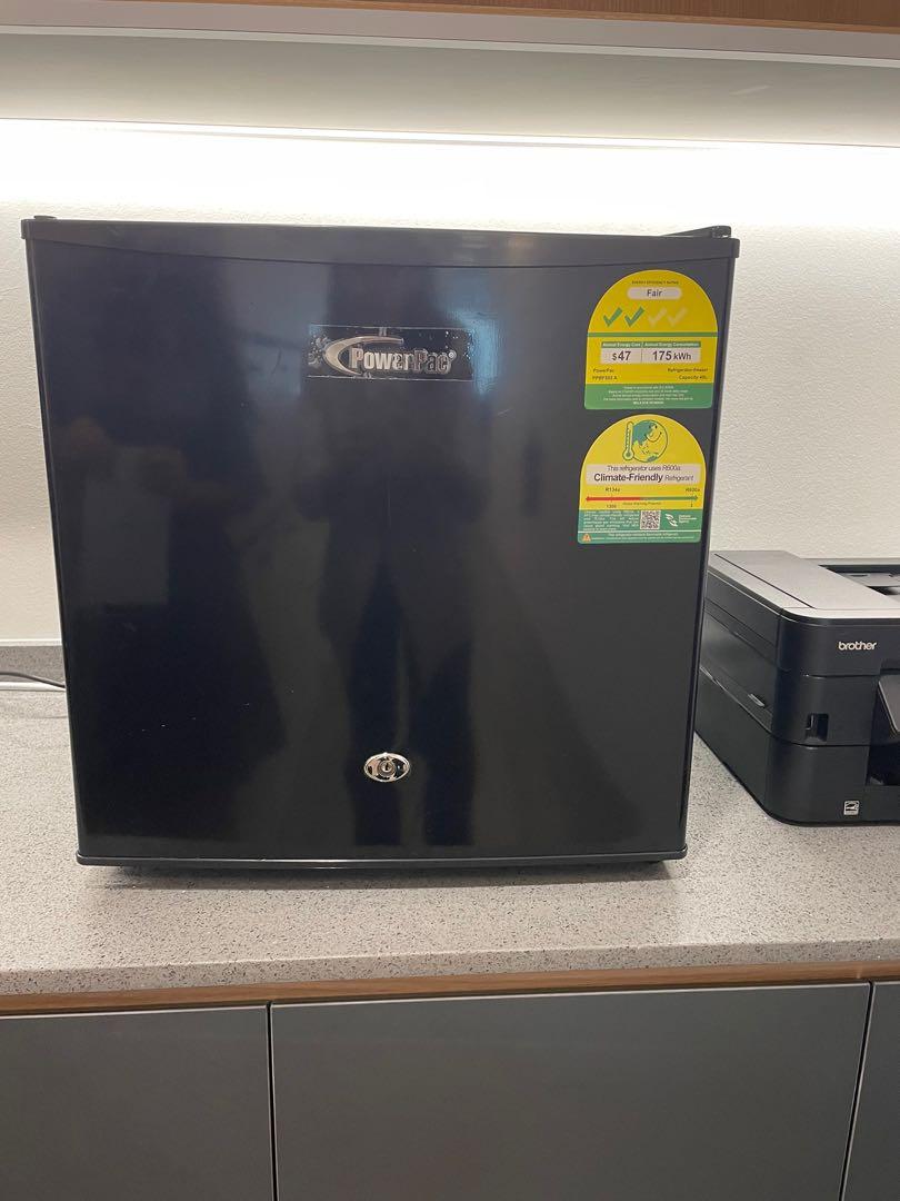 Powerpac 50L Mini Bar Fridge, TV & Home Appliances, Kitchen Appliances ...